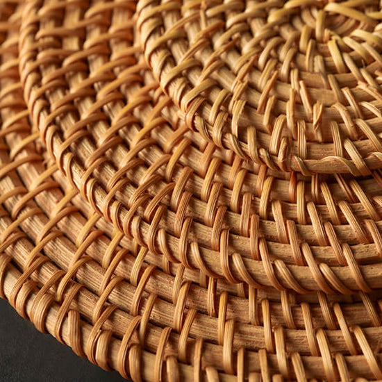 Handcrafted Wicker Coaster - Natural Zen Dining | TOUKOKU
