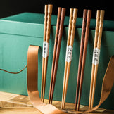 Japanese Bamboo Chopsticks - Mindful Dining Set | TOUKOKU